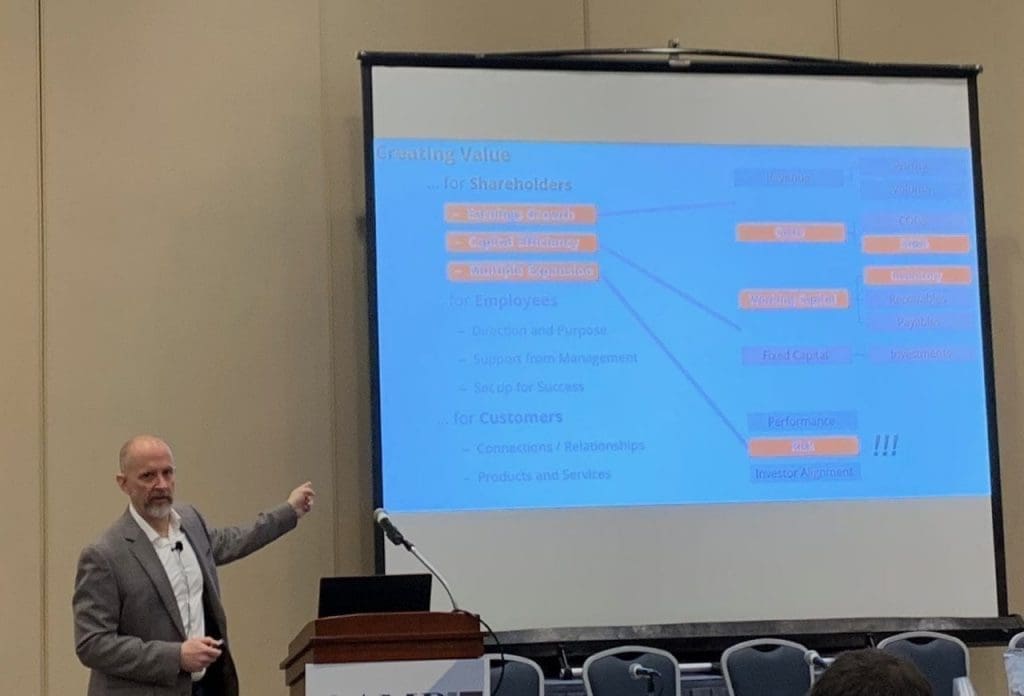 Experienced Keynote Speaker - Digital Innovation And Value | Maker Turtle